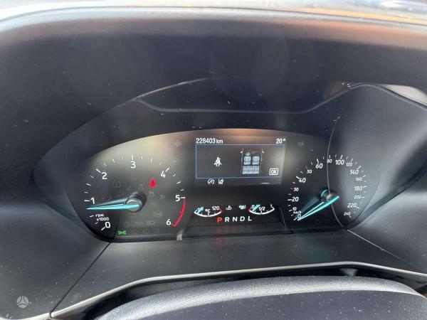 White Ford Focus 2023 in Kaunas, with an engine capacity of 1.50 L and mileage of 228 thousand km for 11999 €, photo 11 on AUTOMOTO.COM.LV