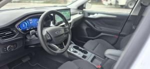 White Ford Focus 2023 in Kaunas, with an engine capacity of 1.50 L and mileage of 120 thousand km for 12950 €, photo 6 on AUTOMOTO.COM.LV