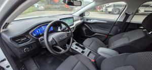 White Ford Focus 2023 in Kaunas, with an engine capacity of 1.50 L and mileage of 120 thousand km for 12950 €, photo 7 on AUTOMOTO.COM.LV