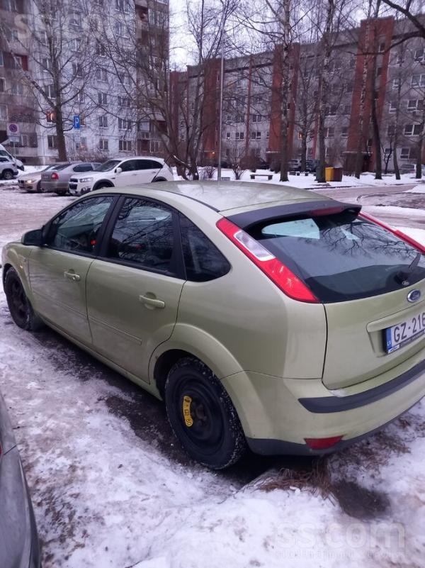 Dzeltens Ford Focus 2007 Rīga, ar dzinēja tilpumu 1.60 L un nobraukumu 332 tūkst. km par 400 €, foto 3 vietnē AUTOMOTO.COM.LV