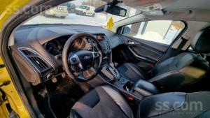 Yellow Ford Focus 2011 in Cesis, with an engine capacity of 1.60 L and mileage of 329 thousand km for 2500 €, photo 23 on AUTOMOTO.COM.LV
