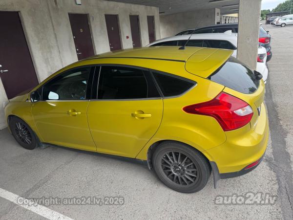 Dzeltens Ford Focus 2011 Tallina, ar dzinēja tilpumu 1.60 L un nobraukumu 225 tūkst. km par 4999 €, foto 4 vietnē AUTOMOTO.COM.LV