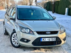 Dzeltens Ford Focus 2010 Jelgava, ar dzinēja tilpumu 1.60 L un nobraukumu 257 tūkst. km par 2250 €, foto  vietnē AUTOMOTO.COM.LV