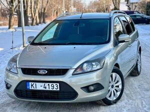 Yellow Ford Focus 2010 in Jelgava, with an engine capacity of 1.60 L and mileage of 257 thousand km for 2250 €, photo 2 on AUTOMOTO.COM.LV