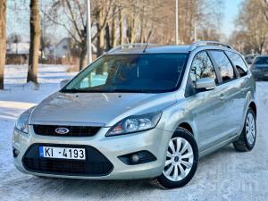 Yellow Ford Focus 2010 in Jelgava, with an engine capacity of 1.60 L and mileage of 257 thousand km for 2250 €, photo 5 on AUTOMOTO.COM.LV