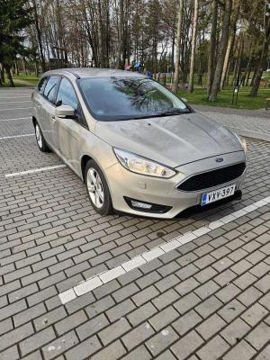 Желтый Форд Фокус 2015 в Каунас, объемом двигателя 1.00 л и пробегом 129 тыс. км за 4999 €, фото 3 на AUTOMOTO.COM.LV