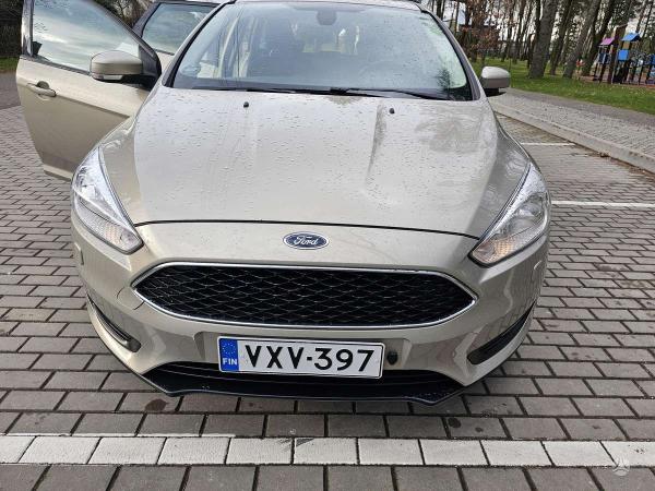 Yellow Ford Focus 2015 in Kaunas, with an engine capacity of 1.00 L and mileage of 129 thousand km for 4999 €, photo 7 on AUTOMOTO.COM.LV