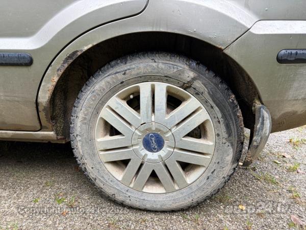 Ford Fusion 2005 Tallina vietnē Smilšu krāsa Ford Fusion 2005 Tallina, ar dzinēja tilpumu 1.40 L un nobraukumu 204 tūkst. km par 500 €, foto 7 vietnē AUTOMOTO.COM.LV