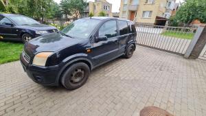 Melns Ford Fusion 2006 Panevēža, ar dzinēja tilpumu 1.60 L un nobraukumu 304 tūkst. km par 600 €, foto 3 vietnē AUTOMOTO.COM.LV