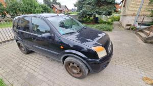 Melns Ford Fusion 2006 Panevēža, ar dzinēja tilpumu 1.60 L un nobraukumu 304 tūkst. km par 600 €, foto 7 vietnē AUTOMOTO.COM.LV