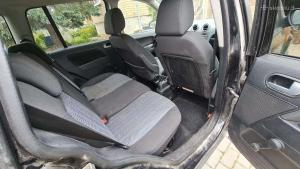 Melns Ford Fusion 2006 Panevēža, ar dzinēja tilpumu 1.60 L un nobraukumu 304 tūkst. km par 600 €, foto 9 vietnē AUTOMOTO.COM.LV