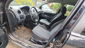 Melns Ford Fusion 2006 Panevēža, ar dzinēja tilpumu 1.60 L un nobraukumu 304 tūkst. km par 600 €, foto 10 vietnē AUTOMOTO.COM.LV