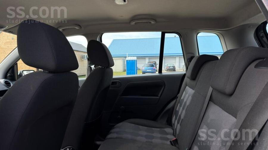 Melns Ford Fusion 2006 Liepāja, ar dzinēja tilpumu 1.40 L un nobraukumu 239 tūkst. km par 2550 €, foto 19 vietnē AUTOMOTO.COM.LV