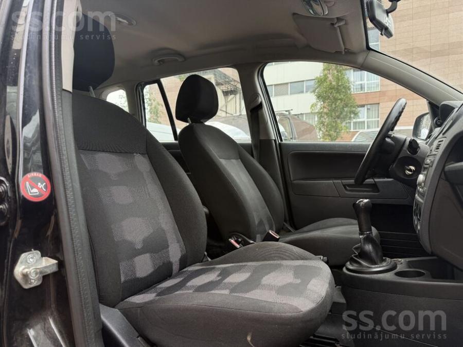 Melns Ford Fusion 2011 Rīga, ar dzinēja tilpumu 1.40 L un nobraukumu 0 tūkst. km par 3600 €, foto 7 vietnē AUTOMOTO.COM.LV