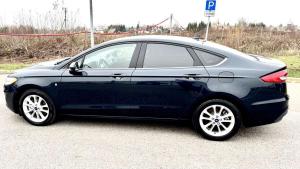 Black Ford Fusion 2020 in Vilnius, with an engine capacity of 1.99 L and mileage of 159 thousand km for 12000 €, photo 10 on AUTOMOTO.COM.LV
