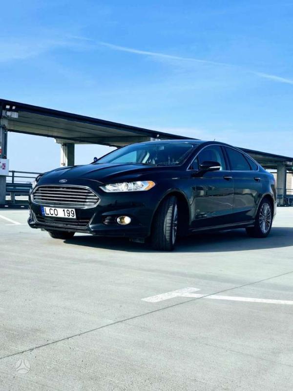 Melns Ford Fusion 2013 Viļņa, ar dzinēja tilpumu 2.00 L un nobraukumu 248 tūkst. km par 7599 €, foto 1 vietnē AUTOMOTO.COM.LV