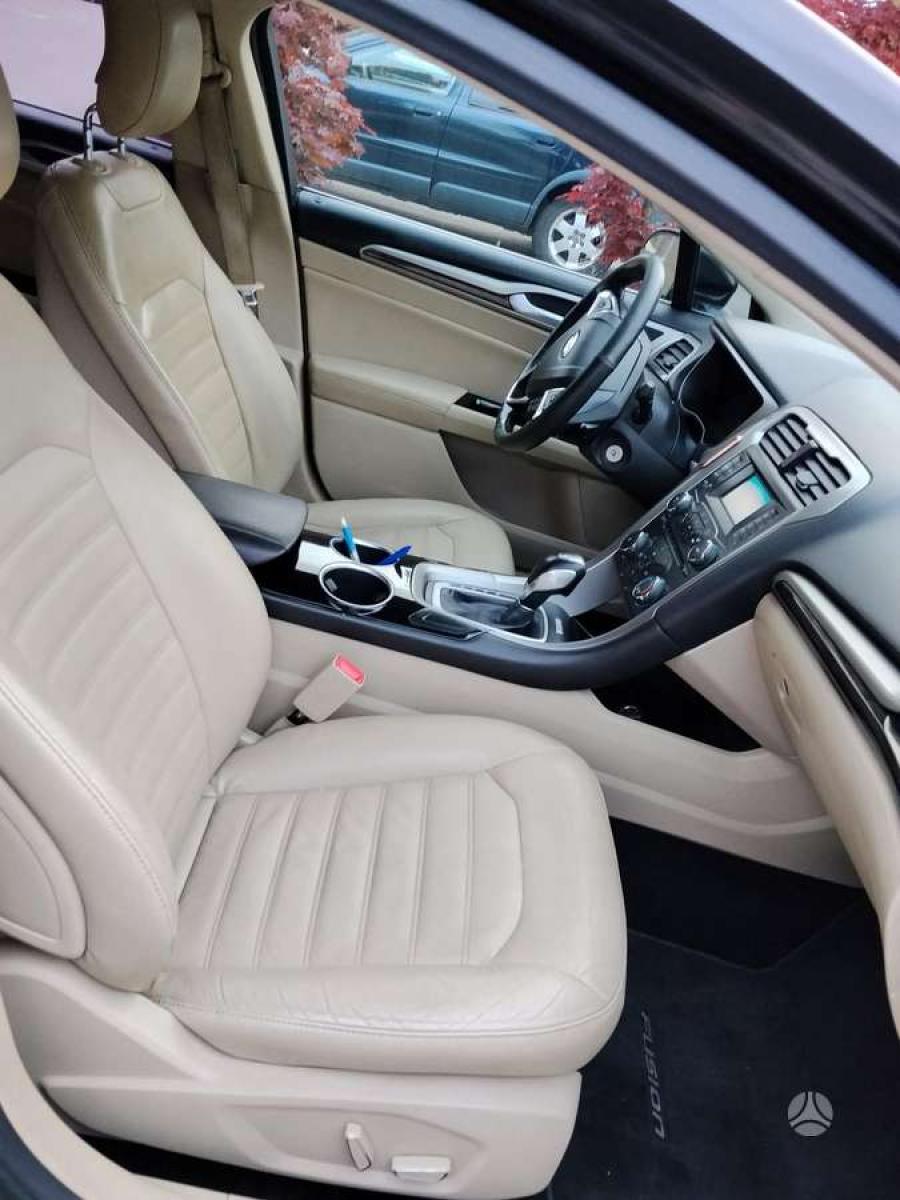 Black Ford Fusion 2013 in Kaunas, with an engine capacity of 2.00 L and mileage of 258 thousand km for 4250 €, photo 1 on AUTOMOTO.COM.LV