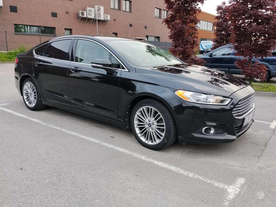 Black Ford Fusion 2013 in Kaunas, with an engine capacity of 2.00 L and mileage of 258 thousand km for 4250 €, photo 3 on AUTOMOTO.COM.LV