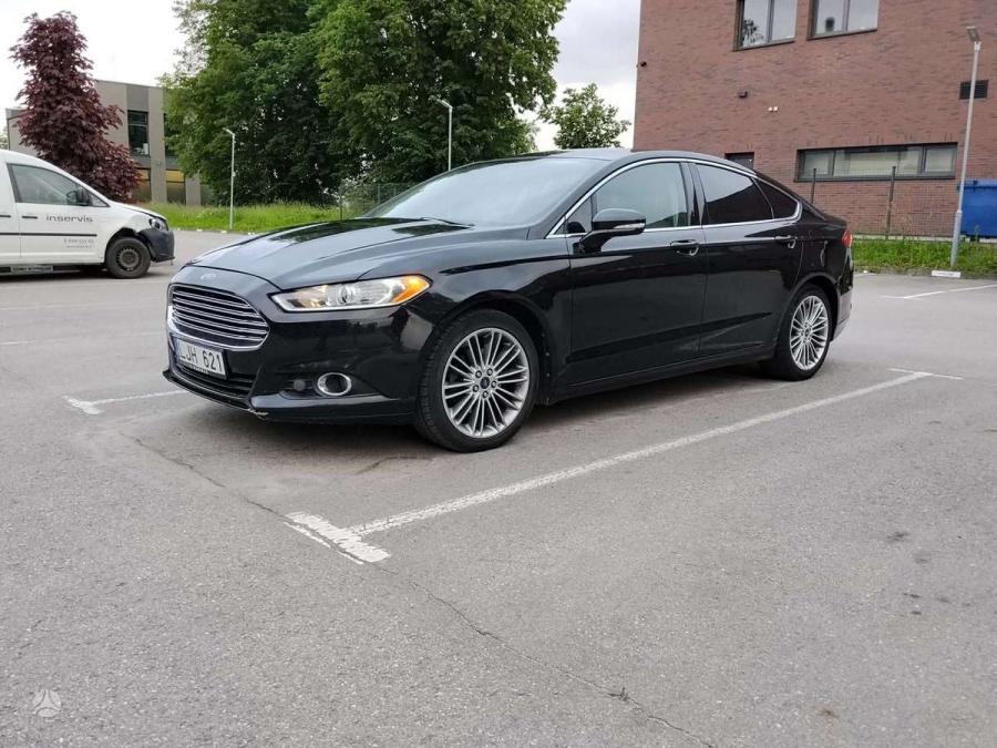 Black Ford Fusion 2013 in Kaunas, with an engine capacity of 2.00 L and mileage of 258 thousand km for 4250 €, photo 4 on AUTOMOTO.COM.LV