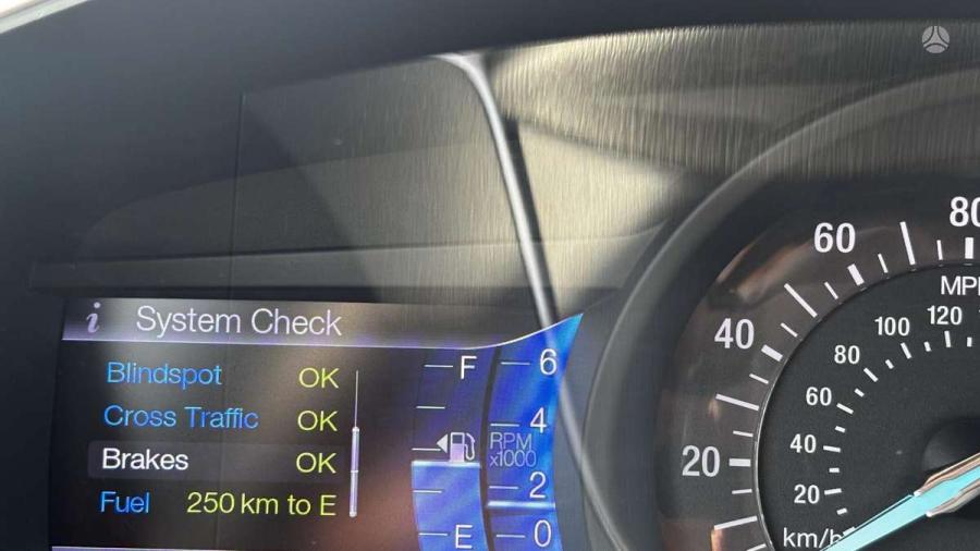 Melns Ford Fusion 2013 Viļņa, ar dzinēja tilpumu 2.00 L un nobraukumu 203 tūkst. km par 3000 €, foto 26 vietnē AUTOMOTO.COM.LV