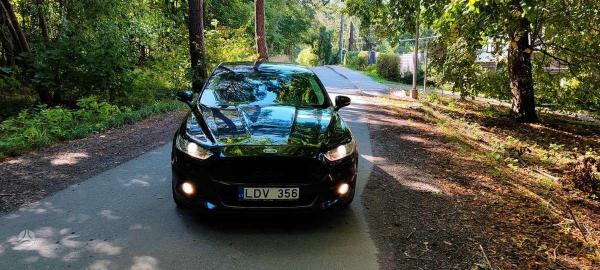 Ford Fusion 2013 Viļņa vietnē Melns Ford Fusion 2013 Viļņa, ar dzinēja tilpumu 2.00 L un nobraukumu 217 tūkst. km par 4700 €, foto 3 vietnē AUTOMOTO.COM.LV