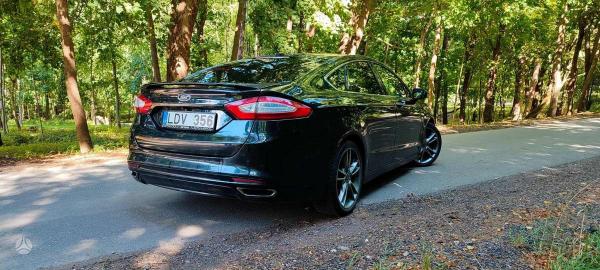 Ford Fusion 2013 Viļņa vietnē Melns Ford Fusion 2013 Viļņa, ar dzinēja tilpumu 2.00 L un nobraukumu 217 tūkst. km par 4700 €, foto 5 vietnē AUTOMOTO.COM.LV