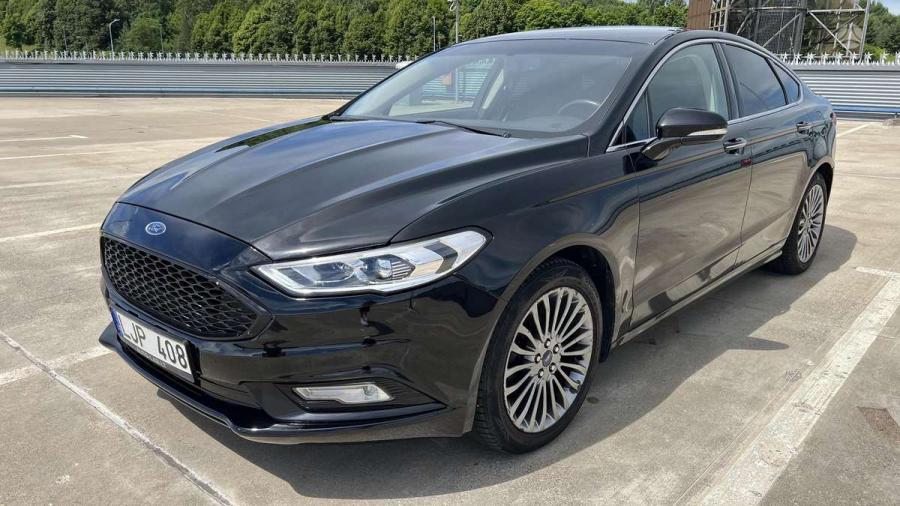 Black Ford Fusion 2017 in Vilnius, with an engine capacity of 2.00 L and mileage of 139 thousand km for 10500 €, photo 1 on AUTOMOTO.COM.LV