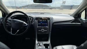 Black Ford Fusion 2017 in Vilnius, with an engine capacity of 2.00 L and mileage of 139 thousand km for 10500 €, photo 16 on AUTOMOTO.COM.LV