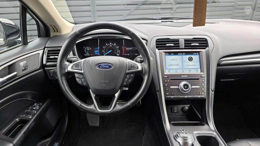 Black Ford Fusion 2017 in Vilnius, with an engine capacity of 2.00 L and mileage of 187 thousand km for 9400 €, photo 26 on AUTOMOTO.COM.LV