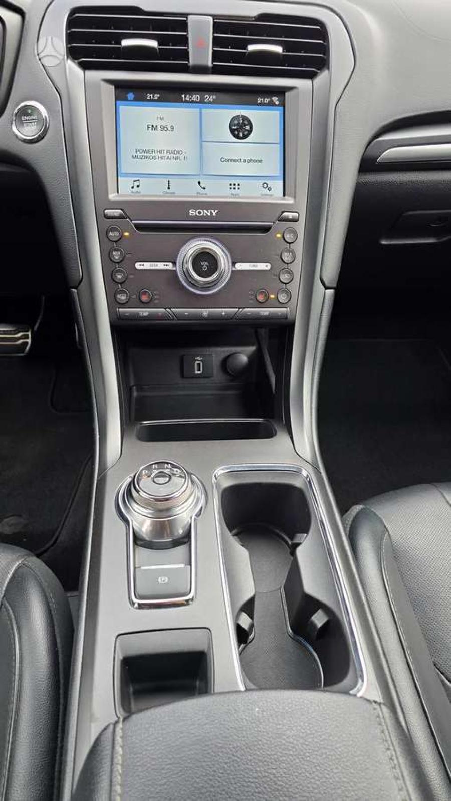 Black Ford Fusion 2017 in Vilnius, with an engine capacity of 2.00 L and mileage of 187 thousand km for 9400 €, photo 27 on AUTOMOTO.COM.LV