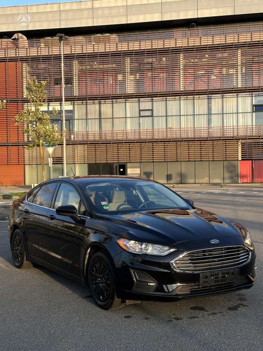 Melns Ford Fusion 2019 Klaipėda, ar dzinēja tilpumu 2.49 L un nobraukumu 79 tūkst. km par 10900 €, foto 1 vietnē AUTOMOTO.COM.LV