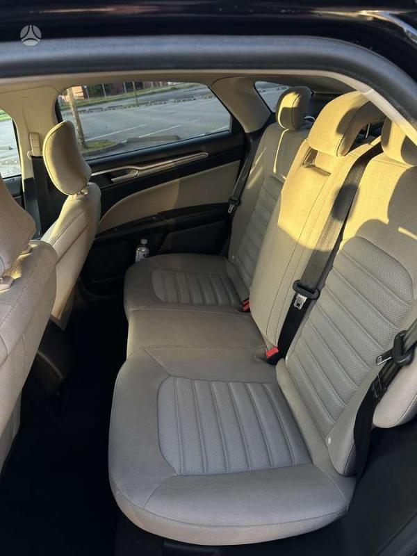 Black Ford Fusion 2019 in Klaipeda, with an engine capacity of 2.49 L and mileage of 79 thousand km for 10900 €, photo 9 on AUTOMOTO.COM.LV