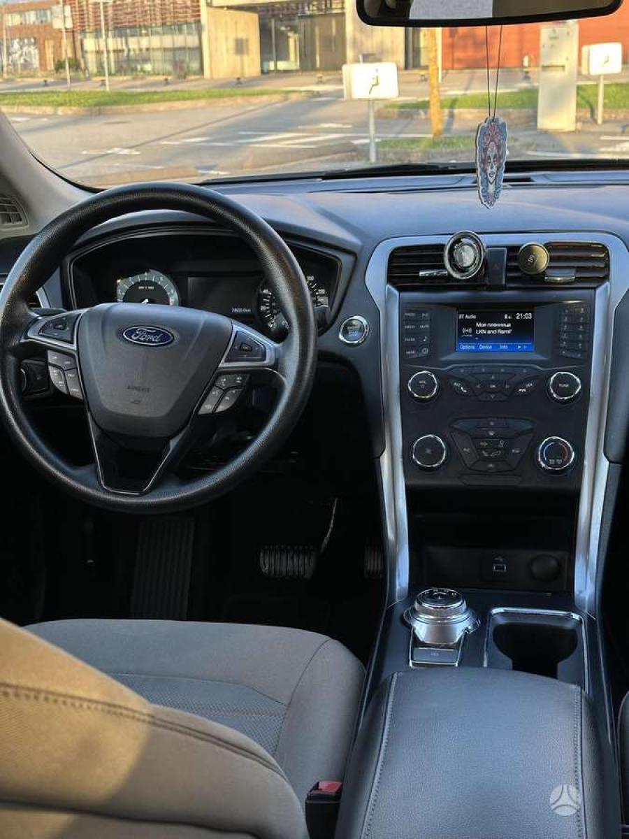Melns Ford Fusion 2019 Klaipėda, ar dzinēja tilpumu 2.49 L un nobraukumu 79 tūkst. km par 10900 €, foto 12 vietnē AUTOMOTO.COM.LV