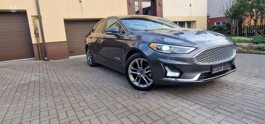 Melns Ford Fusion 2019 Šauļi, ar dzinēja tilpumu 2.00 L un nobraukumu 138 tūkst. km par 13900 €, foto 16 vietnē AUTOMOTO.COM.LV