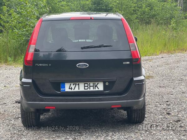 Melns Ford Fusion 2004 Tallina, ar dzinēja tilpumu 1.40 L un nobraukumu 205 tūkst. km par 1900 €, foto 8 vietnē AUTOMOTO.COM.LV