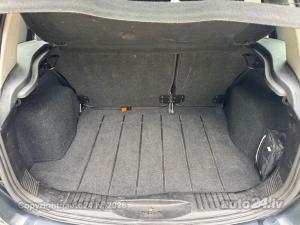 Melns Ford Fusion 2004 Tallina, ar dzinēja tilpumu 1.40 L un nobraukumu 205 tūkst. km par 1900 €, foto 14 vietnē AUTOMOTO.COM.LV