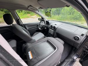 Melns Ford Fusion 2004 Tallina, ar dzinēja tilpumu 1.40 L un nobraukumu 205 tūkst. km par 1900 €, foto 17 vietnē AUTOMOTO.COM.LV