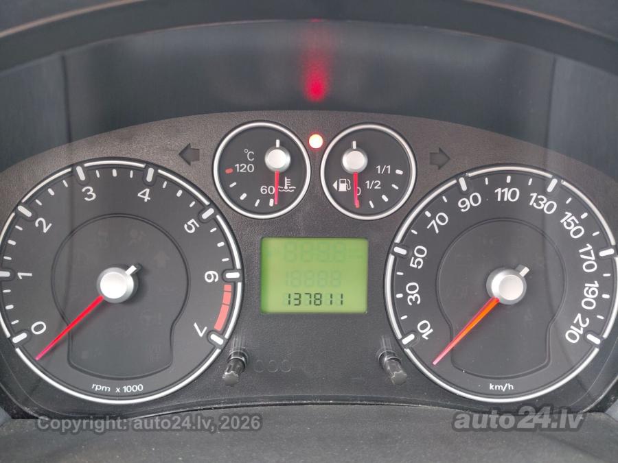 Melns Ford Fusion 2012 Tallina, ar dzinēja tilpumu 1.40 L un nobraukumu 138 tūkst. km par 2300 €, foto 12 vietnē AUTOMOTO.COM.LV