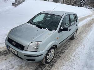Zils Ford Fusion 2004 Viļņa, ar dzinēja tilpumu 1.40 L un nobraukumu 176 tūkst. km par 1150 €, foto 2 vietnē AUTOMOTO.COM.LV