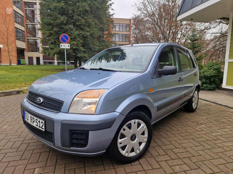 Blue Ford Fusion 2006 in Prienai, with an engine capacity of 1.39 L and mileage of 235 thousand km for 2250 €, photo 4 on AUTOMOTO.COM.LV