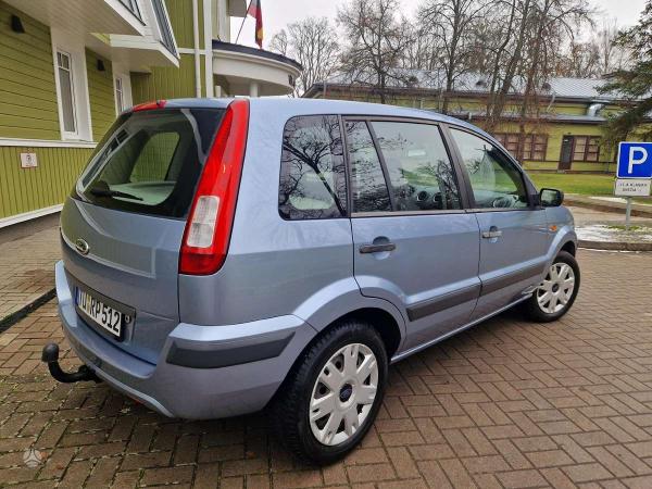 Blue Ford Fusion 2006 in Prienai, with an engine capacity of 1.39 L and mileage of 235 thousand km for 2250 €, photo 5 on AUTOMOTO.COM.LV