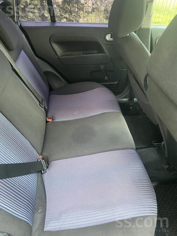 Zils Ford Fusion 2006 Jelgava, ar dzinēja tilpumu 1.40 L un nobraukumu 224 tūkst. km par 2100 €, foto 5 vietnē AUTOMOTO.COM.LV
