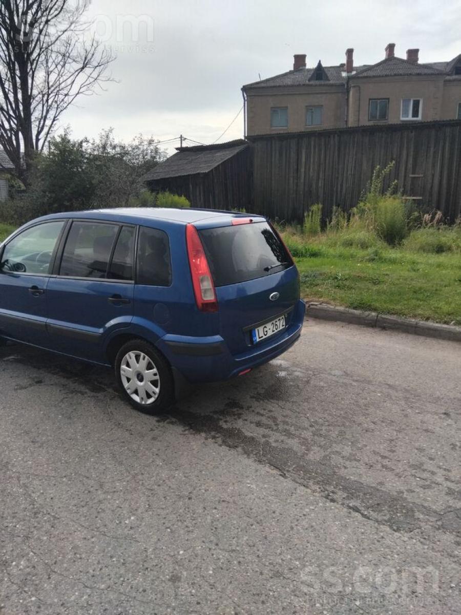 Blue Ford Fusion 2007 in Daugavpils, with an engine capacity of 1.40 L and mileage of 250 thousand km for 1950 €, photo 4 on AUTOMOTO.COM.LV