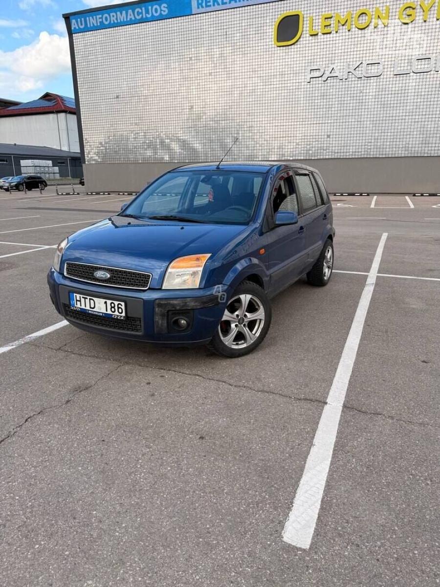 Zils Ford Fusion 2008 Kauņa, ar dzinēja tilpumu 1.40 L un nobraukumu 181 tūkst. km par 2100 €, foto 4 vietnē AUTOMOTO.COM.LV