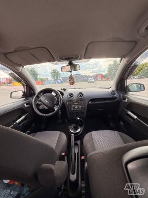 Zils Ford Fusion 2008 Kauņa, ar dzinēja tilpumu 1.40 L un nobraukumu 181 tūkst. km par 2100 €, foto 17 vietnē AUTOMOTO.COM.LV