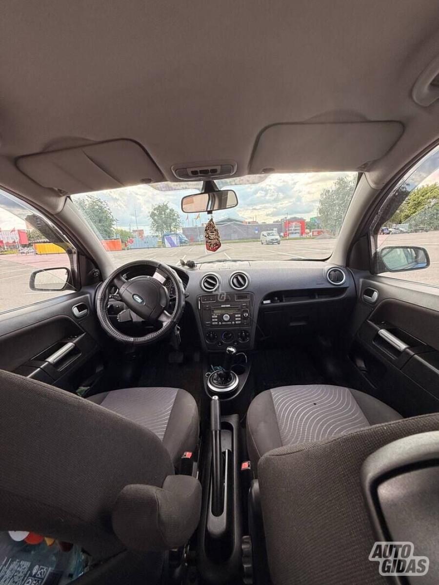 Zils Ford Fusion 2008 Kauņa, ar dzinēja tilpumu 1.40 L un nobraukumu 181 tūkst. km par 2100 €, foto 17 vietnē AUTOMOTO.COM.LV