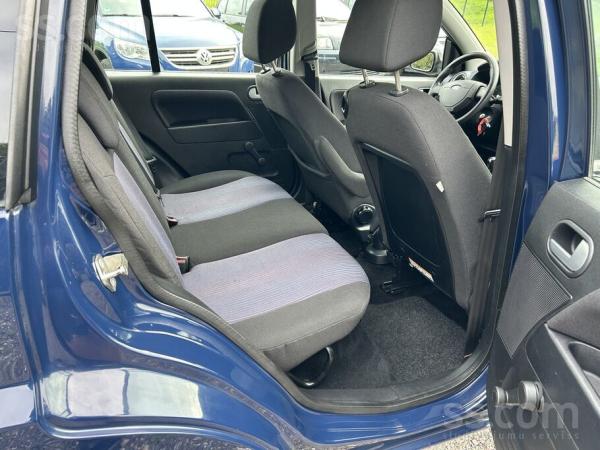 Zils Ford Fusion 2009 Limbaži, ar dzinēja tilpumu 1.40 L un nobraukumu 181 tūkst. km par 3150 €, foto 9 vietnē AUTOMOTO.COM.LV