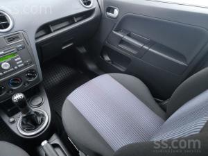 Blue Ford Fusion 2010 in Jelgava, with an engine capacity of 1.40 L and mileage of 175 thousand km for 3999 €, photo 14 on AUTOMOTO.COM.LV