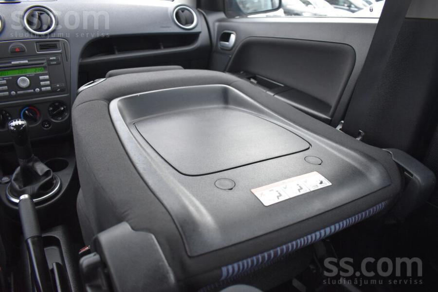 Blue Ford Fusion 2011 in Kuldiga, with an engine capacity of 1.40 L and mileage of 0 thousand km for 4450 €, photo 19 on AUTOMOTO.COM.LV