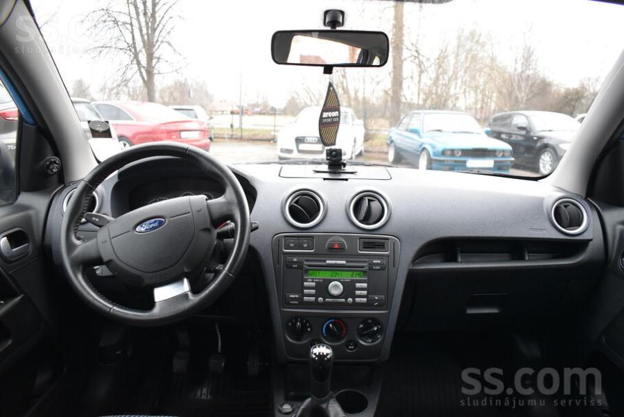Blue Ford Fusion 2011 in Kuldiga, with an engine capacity of 1.40 L and mileage of 0 thousand km for 4450 €, photo 20 on AUTOMOTO.COM.LV